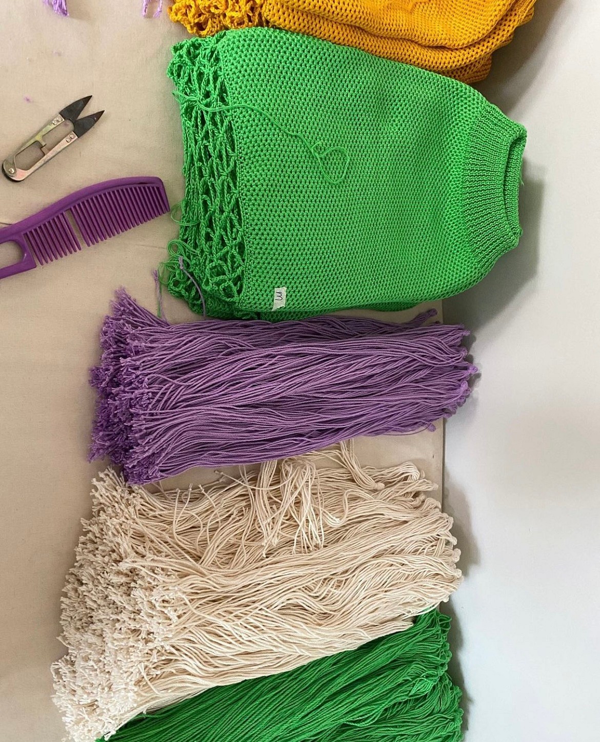 Peruvian Knitting & Crochet - abacaxi